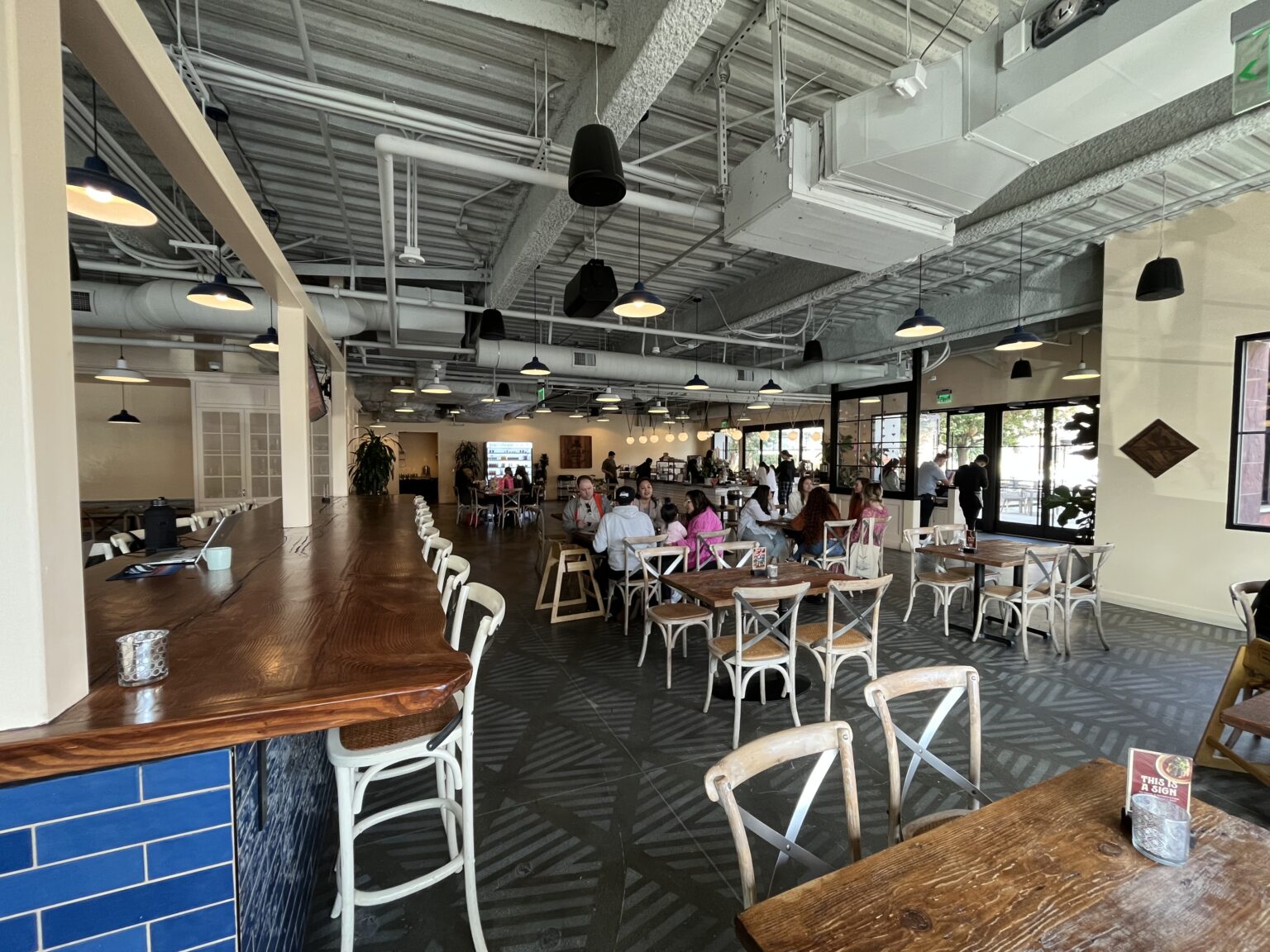 20 Reliable Coffee Shops to Work or Study in San Diego